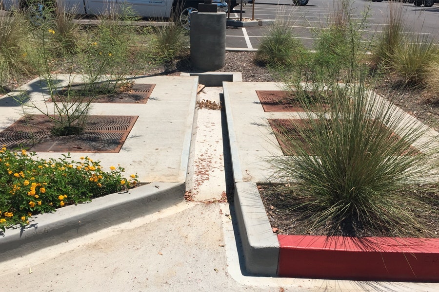Biofiltration Units Removes Debris, Enhances Appearance | Stormwater ...